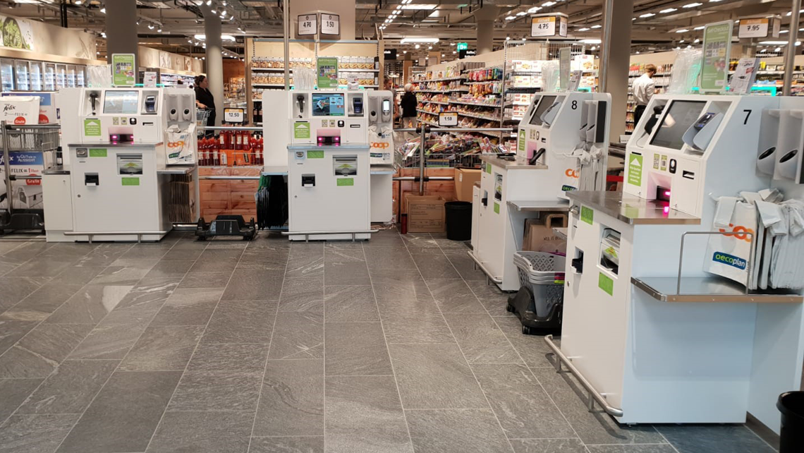Self-Checkout Lösungen für COOP | Inputech AG | Marktführer für ...